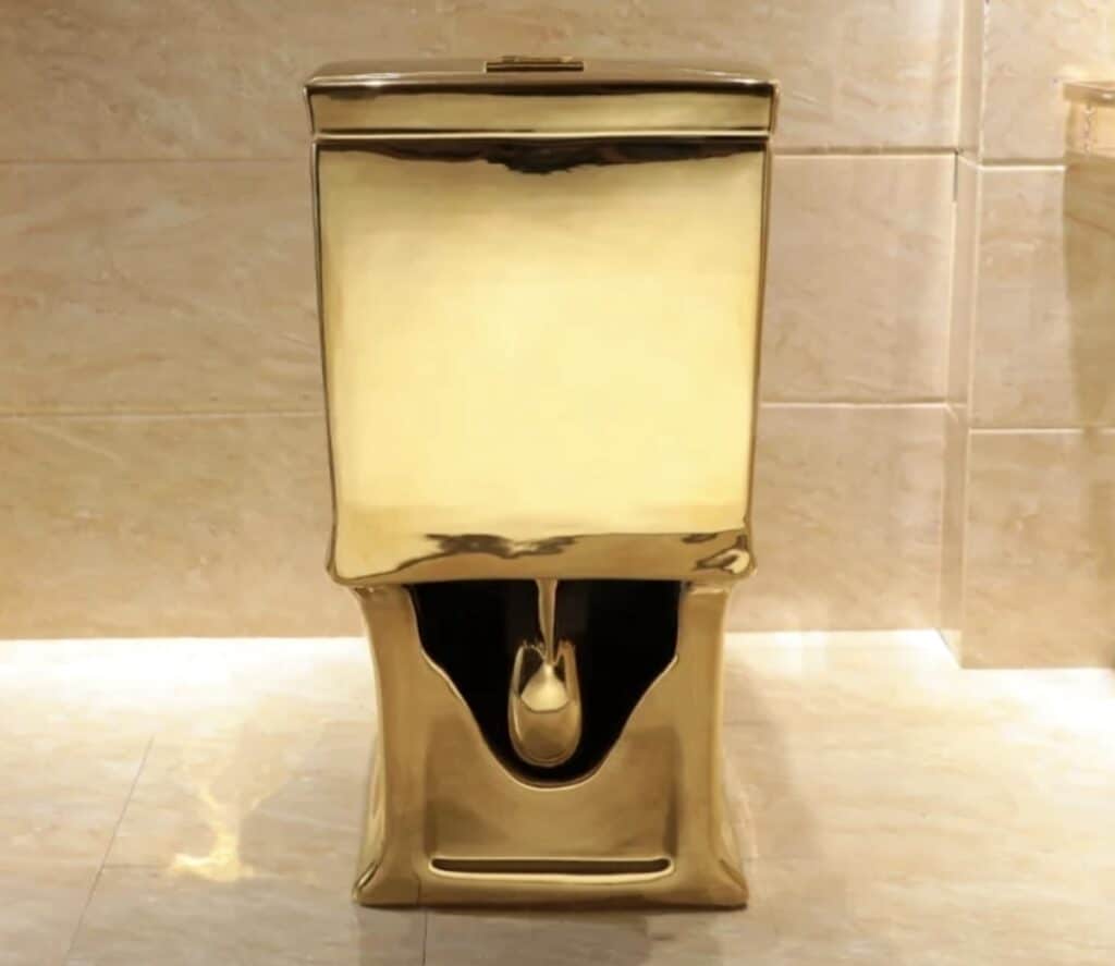 Classic Plain Gold-Plated Ceramic Toilet | Luxury Bathroom Fixture ...