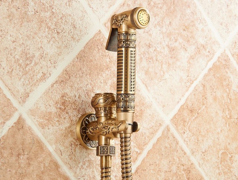 Handheld Toilet-Bidet Sprayer in Antique Brass – Elegant & Premium ...