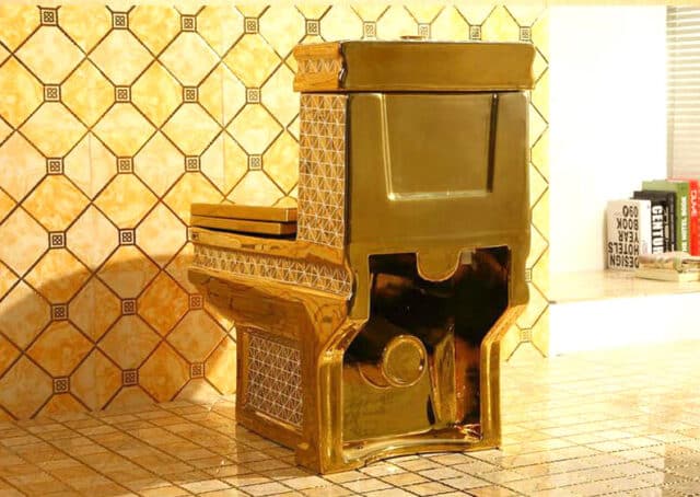 Royal Gold & Diamond Toilet – Modern Designer Luxury for Bathrooms ...