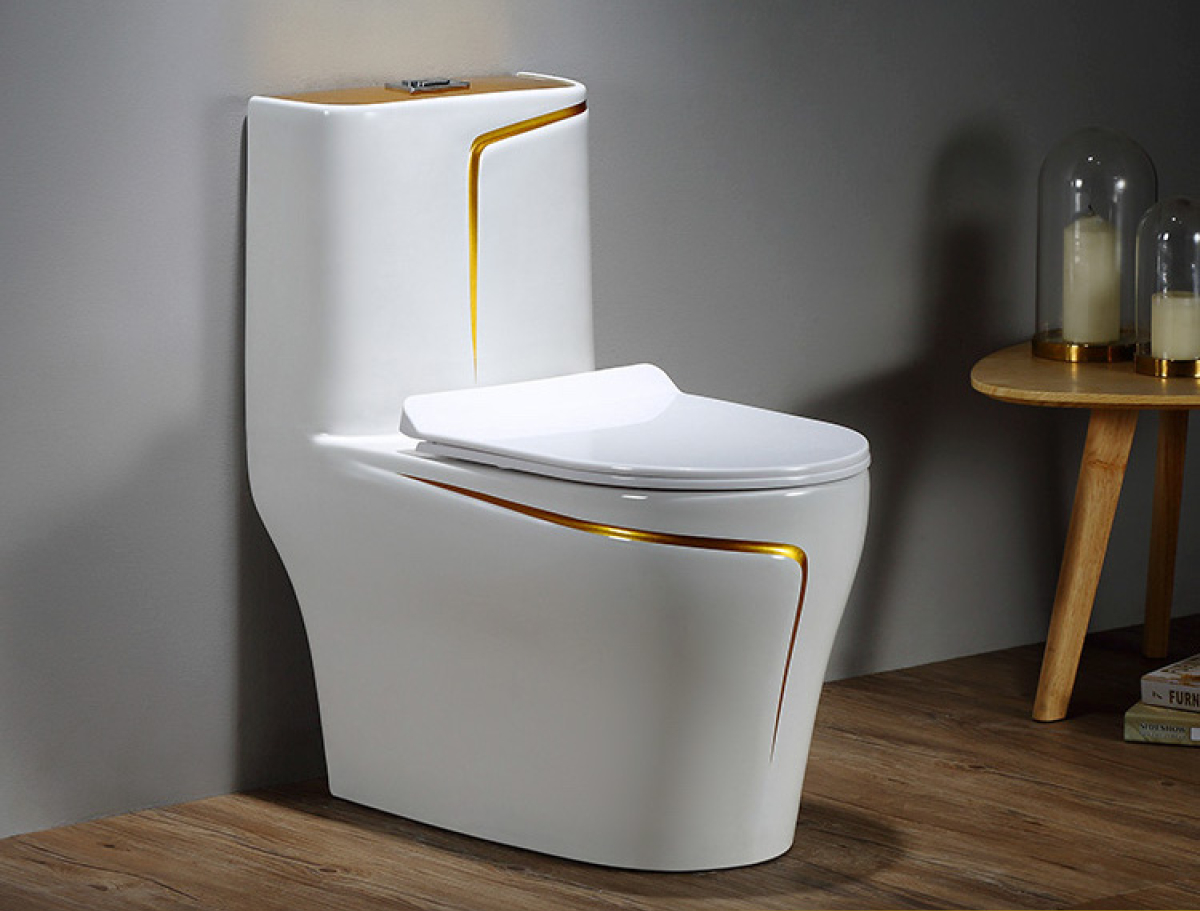 Luxury Gold-Striped Toilet – Modern Elegance for Your Bathroom - Royal ...