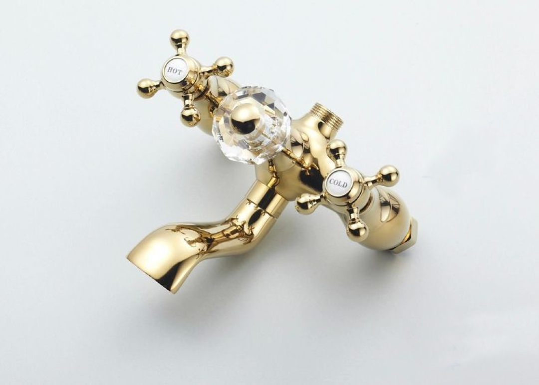 Freestanding Classic Gold Bathtub Faucet And Shower Set - Royal ...