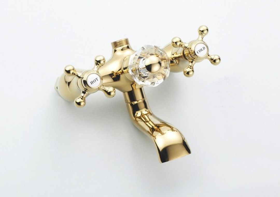 Freestanding Classic Gold Bathtub Faucet And Shower Set - Royal ...