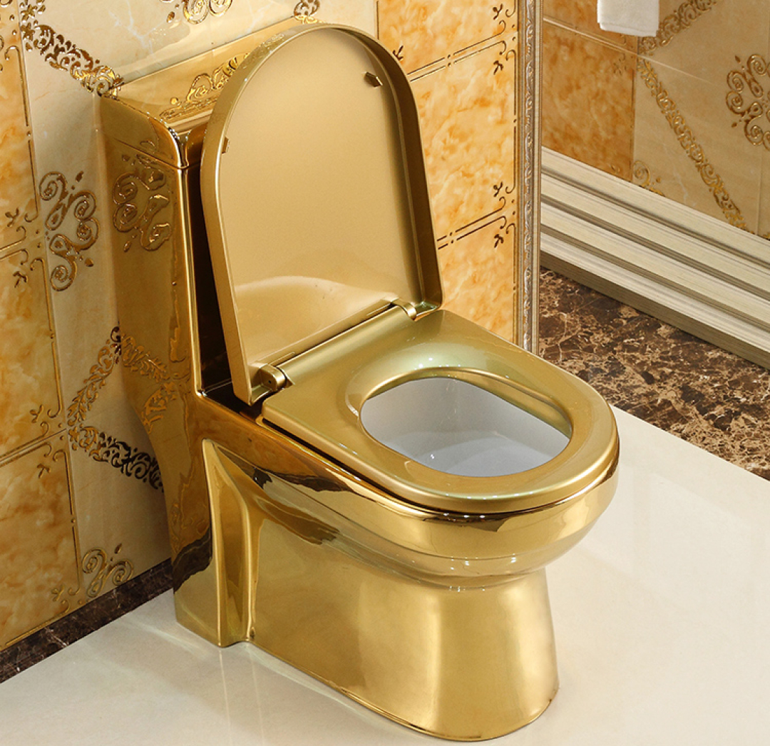 Deluxe Plain Gold Toilet for Premium Bathrooms - Royal Toiletry Global