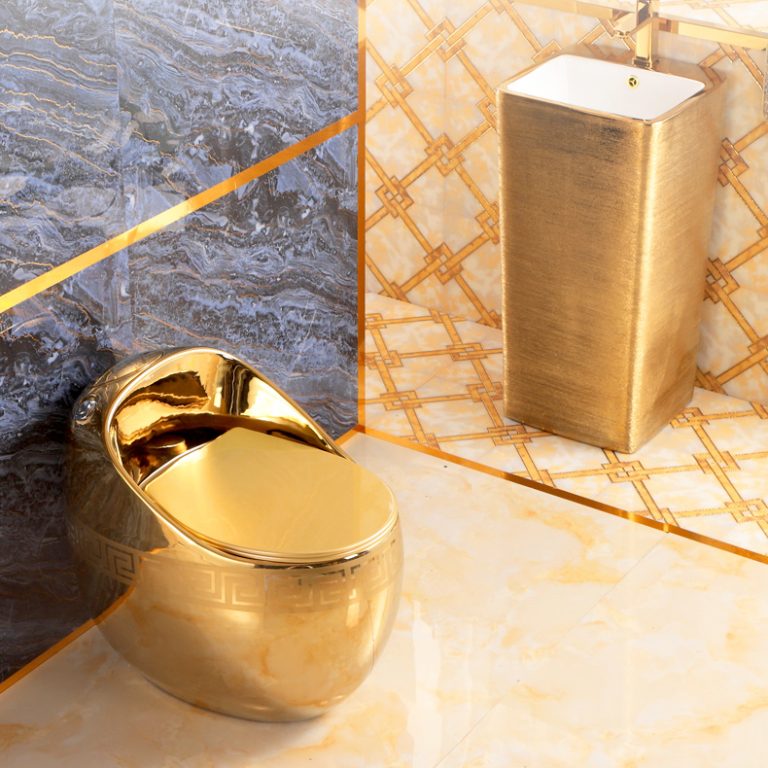 Luxury Modern Oval Gold Toilet with Ultra-Low Profile Tank - Royal ...