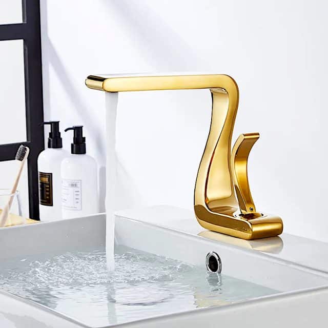 Exclusive Bathroom Gold Faucet - Royal Toiletry Global